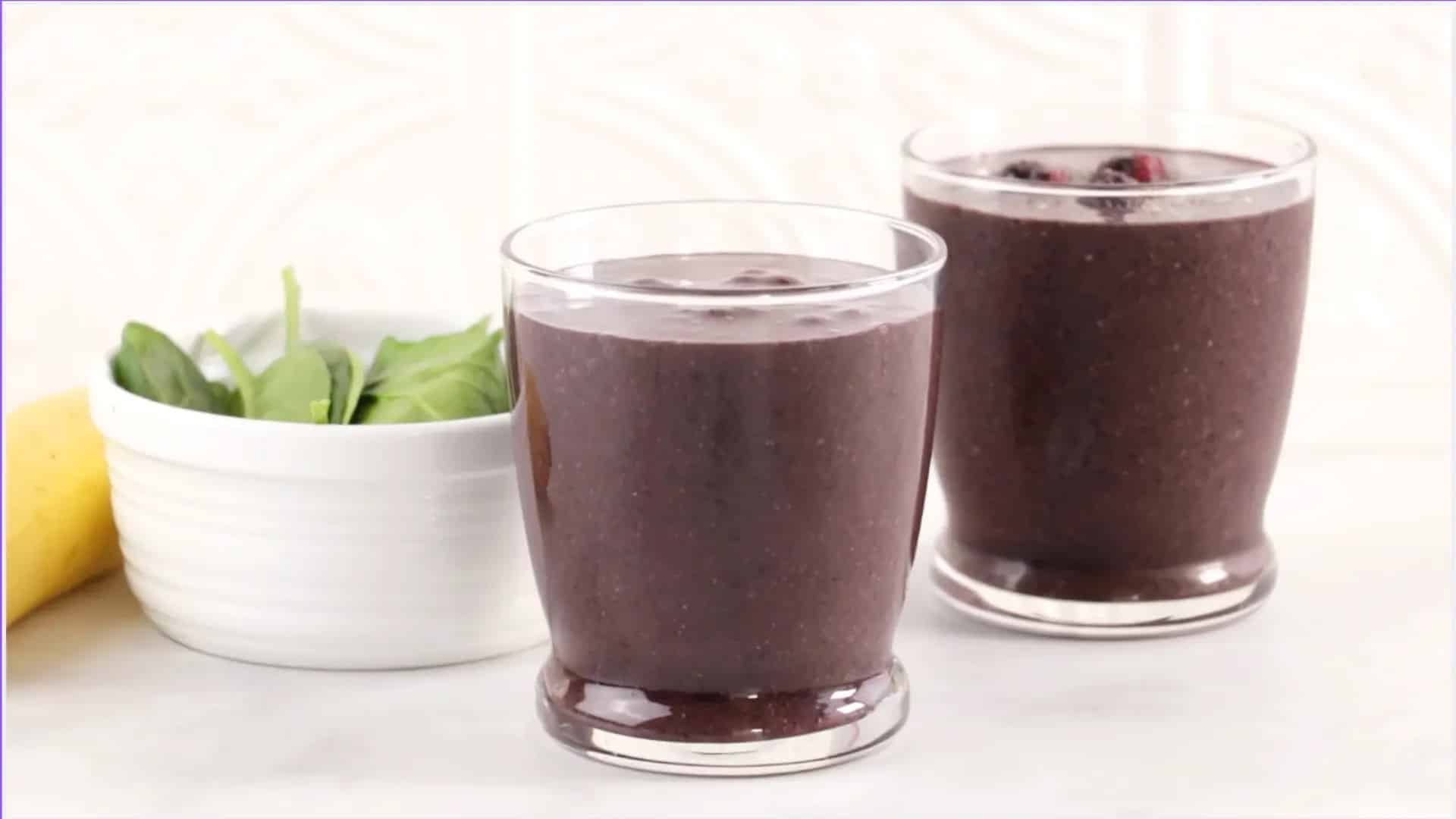Healthy PCOS Breakfast Smoothie